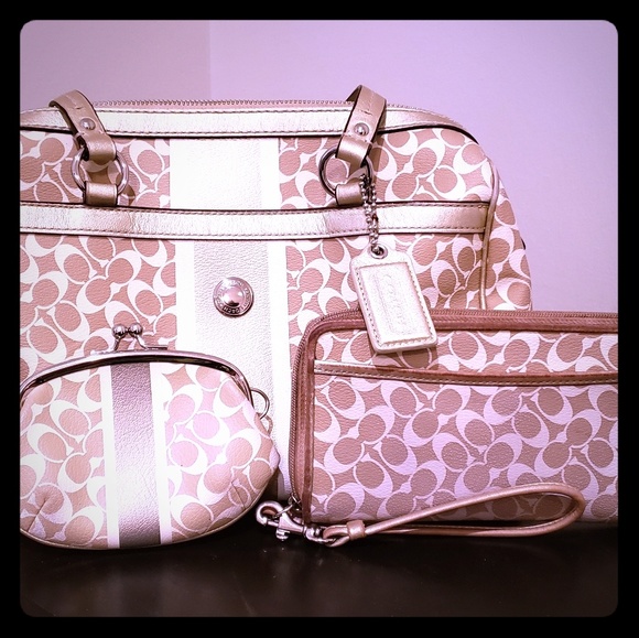 Coach | Bags | Coach Signature Chelsea Heritage Satchel | Poshmark